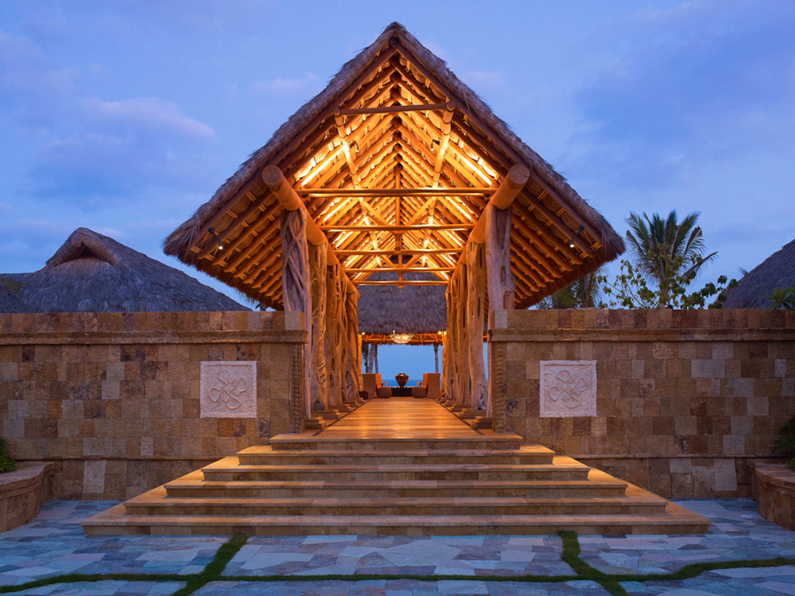 Private Resort Villa - deReus Architects